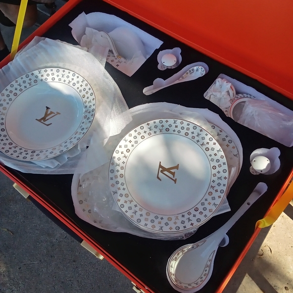 Louis Vuitton | Kitchen | Louis Vuitt | Poshmark
